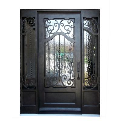 Cina Durable Quality Luxury Design No Rust Wrought Iron Door For Villa Exterior Front Door in vendita
