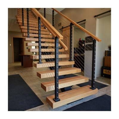 Cina Modern stairs u-shaped open and glass railing staircase entryway in Miami in vendita