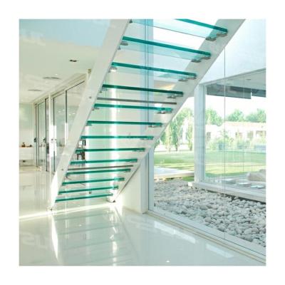 Cina Modern indoor staircase tempered glass tread staircase indoor straight tempered glass stair in vendita