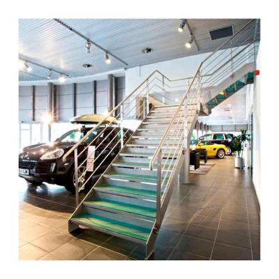 Cina Outdoor staircase various color laminated glass tread stair glass straight stairs in vendita