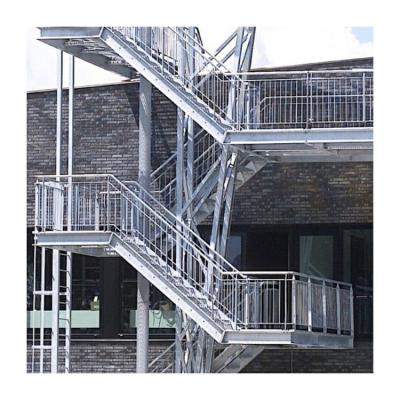 Cina Indoor installation stair luxury stainless steel industrial steel staircase in vendita