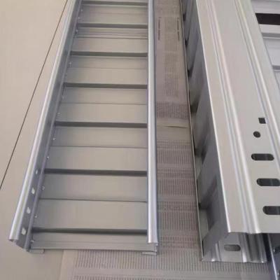 Aluminum 0.7-3.0um Thickness Industrial Cable Tray With Various Accessories