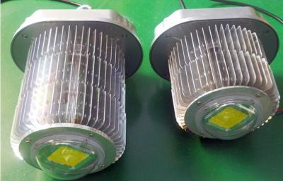 Cina L'alta baia LED di efficienza accende 80W, illuminazione calda della baia di bianco LED dell'angolo d'apertura da 90 gradi alta in vendita