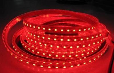 Cina Colore rosso impermeabile flessibile di grado IP68 14.4w delle lampade fluorescenti 120 di SMD 5050 12v LED in vendita