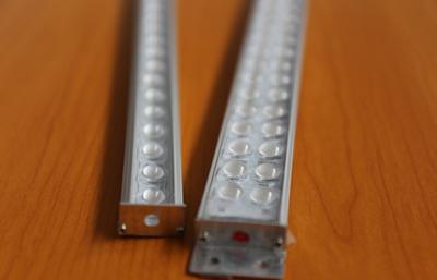 Cina Il bianco 5050 SMD ha condotto la fila del doppio della luce della rondella della parete con il chip di Epistar in vendita