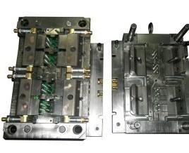 Китай Прессформа впрыски OEM бутылки напитка изготовленная на заказ, пластичная прессформа крышки продается