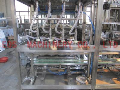 Cina Acqua minerale automatica macchina di rifornimento del barilotto da 5 galloni con 4 valvole di rifornimento in vendita