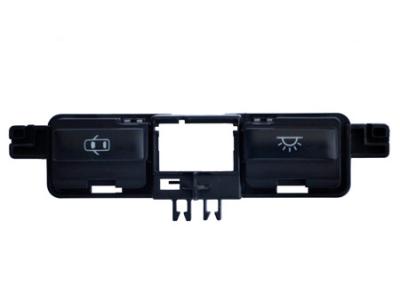 China Cubierta plástica automotriz del moldeo por inyección automotriz con dos cavidades en venta