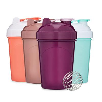 Cina Dishwasher Safe Custom Logo Fitness Plastic Shaker Bottles 20 OZ 400ml Bpa Free in vendita