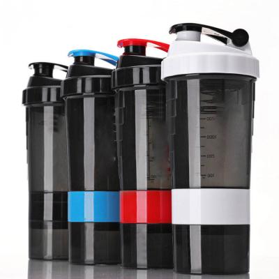 Cina Custom Shaker Bottle With Pill Organizer And Storage For Protein Powder in vendita