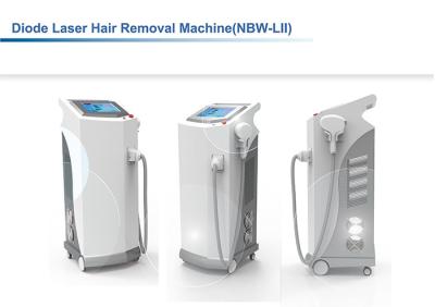 Cina Grande efficace macchina di depilazione del laser a diodi 808nm del punto 1800W per tutto il tipo della pelle in vendita
