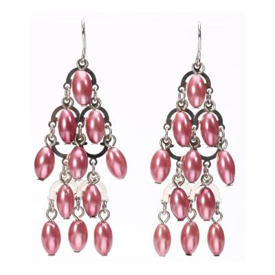 Cina Orecchini artificiali della perla del costume del candeliere dei gioielli modo rosa di colore di ultimo per le signore in vendita