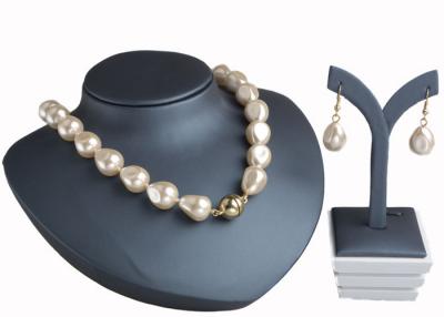 Cina Collana barrocco con il catenaccio magnetico, collana antica della perla di Champagne della perla in vendita