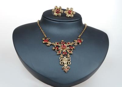 Cina Insiemi convenzionali eleganti della bigiotteria di sera dell'oro, insiemi del regalo dei gioielli delle signore in vendita