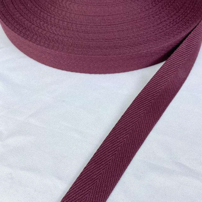 Webbing color consistency across batches