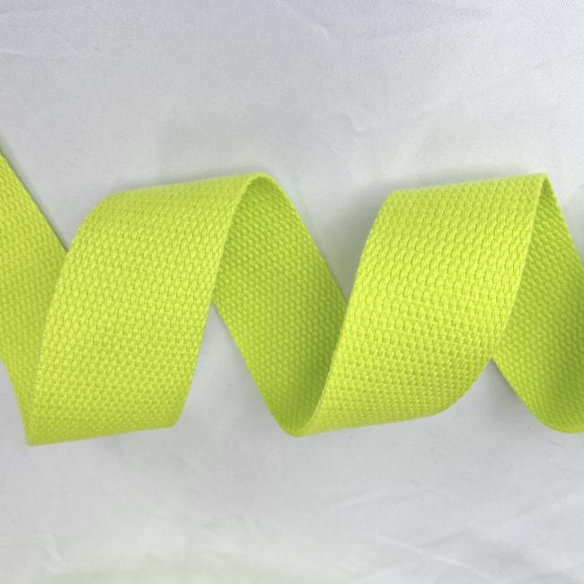 Webbing pattern detail