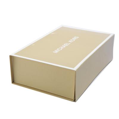 Cina scatola di Art Paper Magnetic Rigid Gift del bordo di 36 -120pt per imballare in vendita