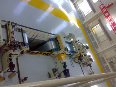 Chine Alimentant à 2000mm la découpeuse en acier 15T de bobine découpeuse hydraulique de tuyau à vendre
