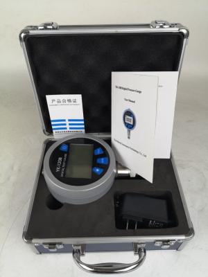 China 0,05 manómetros inteligentes elegantes de la calibración del indicador de presión de Digitaces de la precisión en venta
