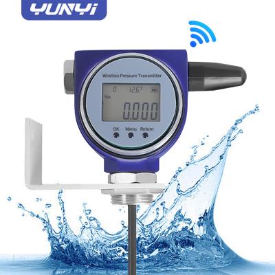 中国 Yunyi 4G IoT 工業用潜水型液面トランスミッタセンサ IP68 ステンレス鋼ワイヤレスタンク液面計コントローラ 販売のため