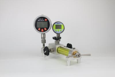 China Accurate On-Site Calibration and Testing with Pressure Gauge Calibrator XY-2006B Portable Hydraulic Pressure Calibrator for sale