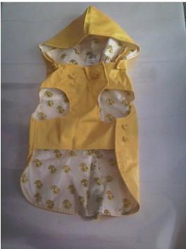 Cina Rainwears incappucciati che stampano per Shiba, cane da lepre del gatto del PVC dell'animale domestico dell'impermeabile impermeabile di giallo in vendita