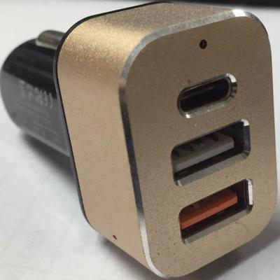 China (Qualcomm Certified) Quick Charge 3.0 38W 3-Port USB Type-C Car Charger for sale