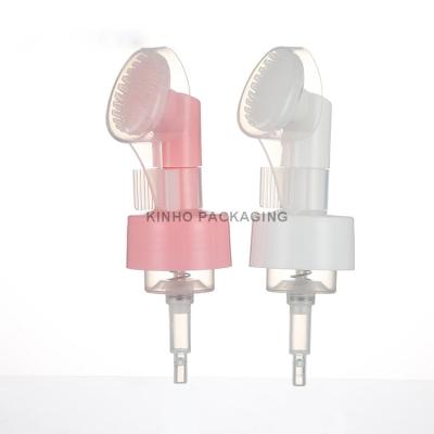 Cina 40 mm 43 mm pompa di schiuma per la bottiglia di aspirapolvere con spazzola di silicio morbido e clip 0,8 ml/t in vendita