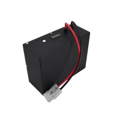 Chine Le paquet solaire 12V 150Ah 3500 de batterie de phosphate de fer de lithium de stockage fait un cycle à vendre