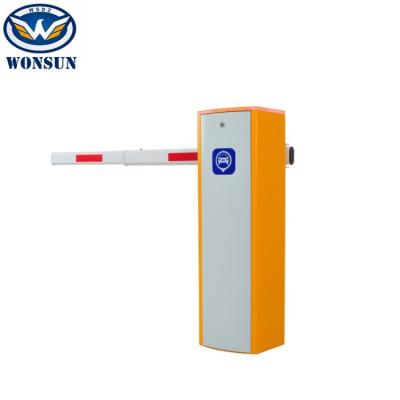 China Solución de barrera de tráfico de puerta de barrera personalizada sin escobillas con dirección de brazo en venta