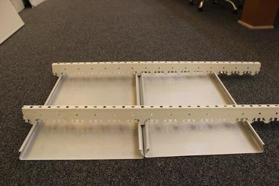 China 0.9mm Aluminum Metal Ceiling Wind Load Resistant Fireproof S Strip Metal Plank for sale