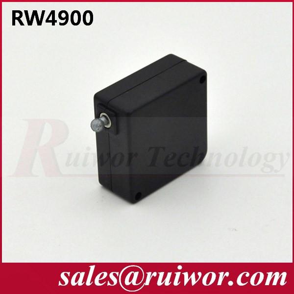 RW4900 Security Retractors