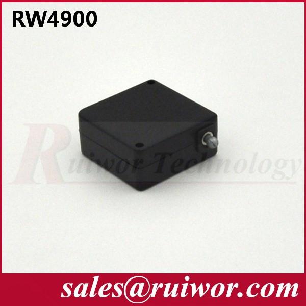 RW4900 Security Retractors