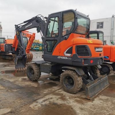 Κίνα Μίνι σκάφτης DX6OW με αρχικό υδραυλικό κύλινδρο και 2001-4000 ώρες εργασίας προς πώληση