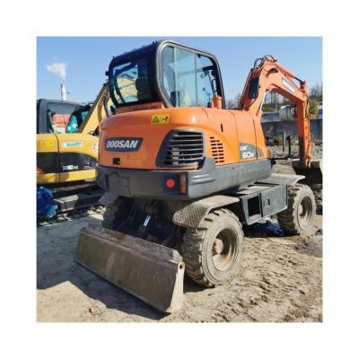 Κίνα Πολυλειτουργικός εξορυκτής τροχών DOOSAN DX60W 4TNV94L κινητήρας 5,7 τόνων λειτουργικό βάρος προς πώληση