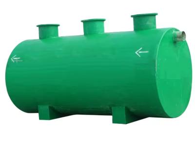 Chine Réservoir septique souterrain en FRP en fibre de verre Capacité variée Personnalisé Traitement de purification de FRP fini à vendre