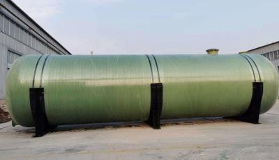 Chine Frp Grp Réservoir de stockage horizontal Réservoir d'eau souterrain Réservoir de carburant Réservoir acide Grande capacité à vendre