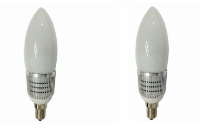 Cina Il TUV ha approvato il bianco caldo delle lampade 2000K della candela di watt LED di Dimmable 7 in vendita