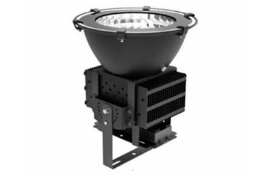 中国 LED 産業高い湾ライト 120 ワット 5000K の光源 販売のため