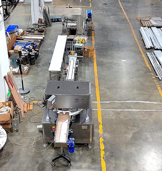 Sealerall Automatic Sealing Machine close-up of sealing mechanism