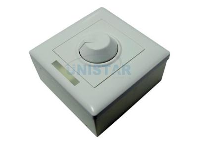 Cina Telecomando fissato al muro 12V/24V del regolatore della luminosità rf della luce LED di 12 chiavi singolo per la luce del LED Dimmable in vendita