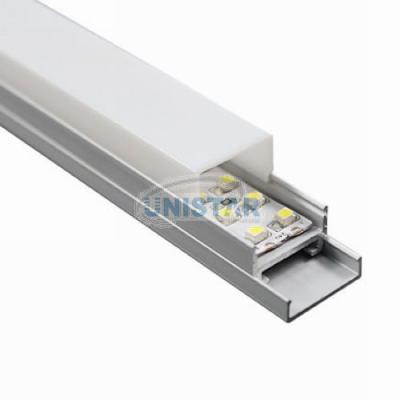 China Anodisierte flexible geführte Streifen-Profil-Aluminiumwohnung mit Klarsichtdeckel, 20 x 19,7 x 1000mm zu verkaufen