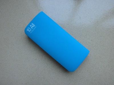 Cina la Banca doppia di potere di capacità elevata di USB del portafoglio 8800mAh con la luce del LED in vendita