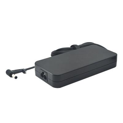 Cina Adattatore esile del computer portatile di Asus 19V 6.32A 120W, caricatore dell'alimentazione elettrica del computer portatile con il Pin di 5.5*2.5mm in vendita