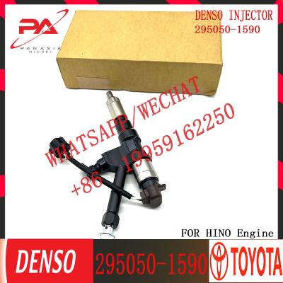 China Inyector diesel original 295050-1590 para el inyector de tren común 23670-E0590 para el motor P11 en venta