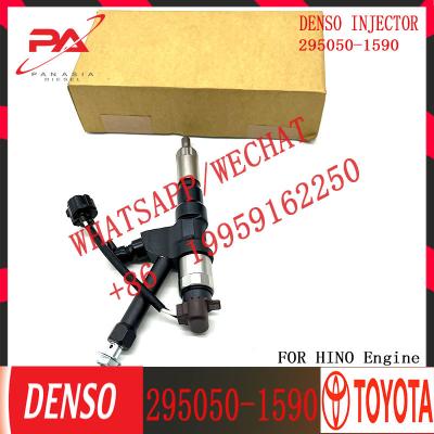 China Inyector diesel original 295050-1590 para el inyector de tren común 23670-E0590 para el motor P11 en venta