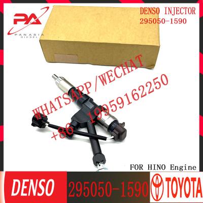 China Inyector diesel original 295050-1590 para el inyector de tren común 23670-E0590 para el motor P11 en venta
