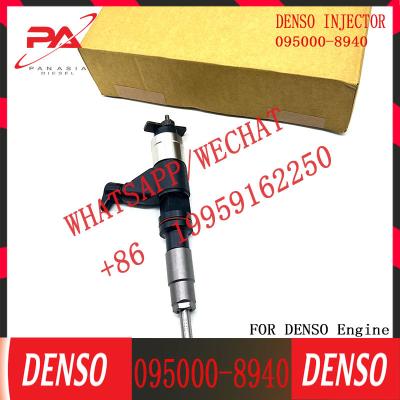 Cina Nuovo iniettore Common rail 095000-8940 per RE543266 diesel 095000-8940 o RE507860 in vendita
