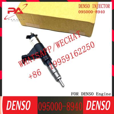 Cina Nuovo iniettore Common rail 095000-8940 per RE543266 diesel 095000-8940 o RE507860 in vendita