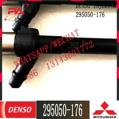 Cina iniettore 295050-1760 1465A439 della ferrovia del ommon per il MOTORE di MITSUBISHI L200 TRITONE 4N15 in vendita